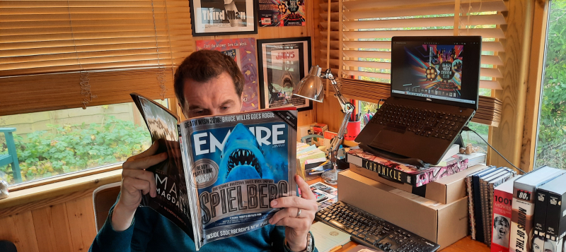 Black Hole cinema club | Young Adult Fiction Books - Peters
